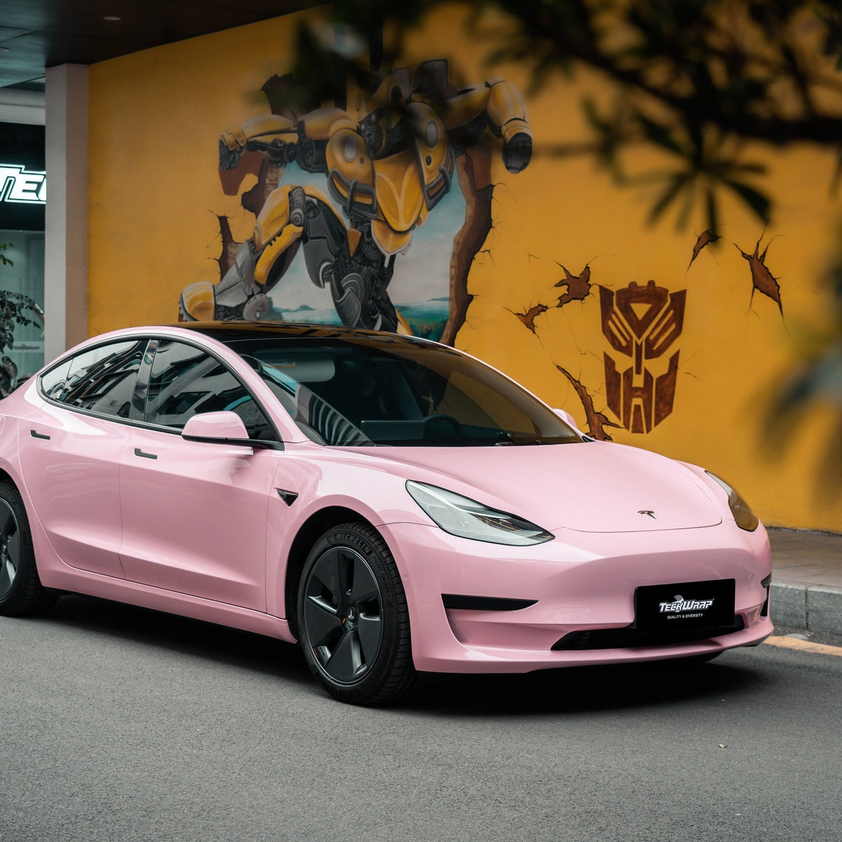 Reinstall hardware after vinyl wrapping with efficiency | TeckWrap ...