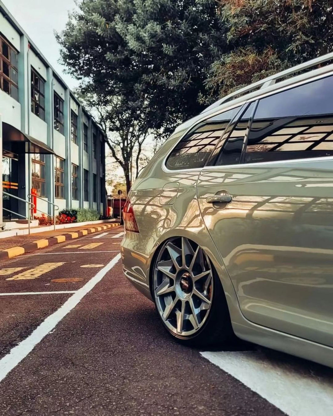 Moss Green (CG23-HD) Vinyl Wrap